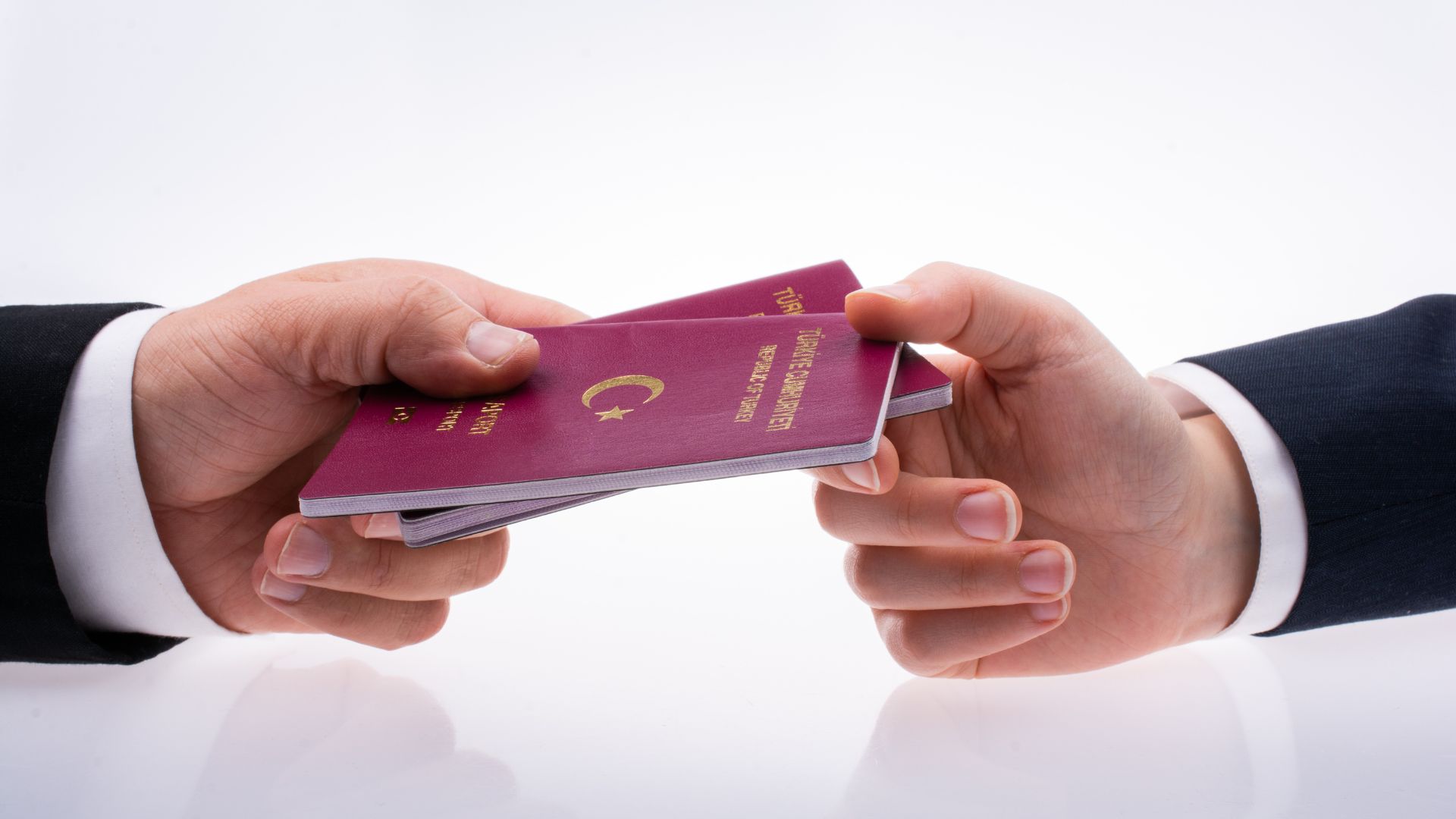 What Is Global Citizenship and How to Achieve It - Soland