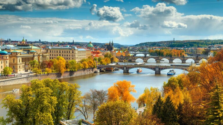 The Easiest Way to Get Access to the Schengen Area in 2025 - Soland